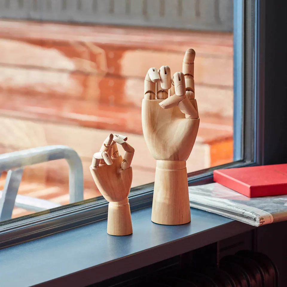 Wooden Hand houten hand van HAY - NordicNest.nl
